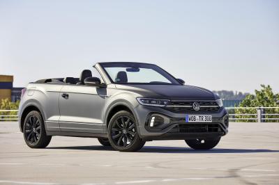 Volkswagen T-Roc 2022 Cabriolet 1.0 TSI Technical Specs, Fuel ...