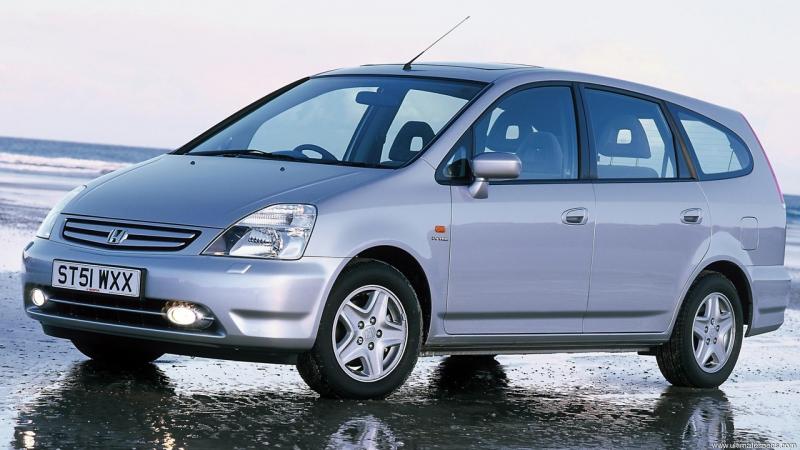 Honda Stream 1.7 Specs, Performance, Comparisons